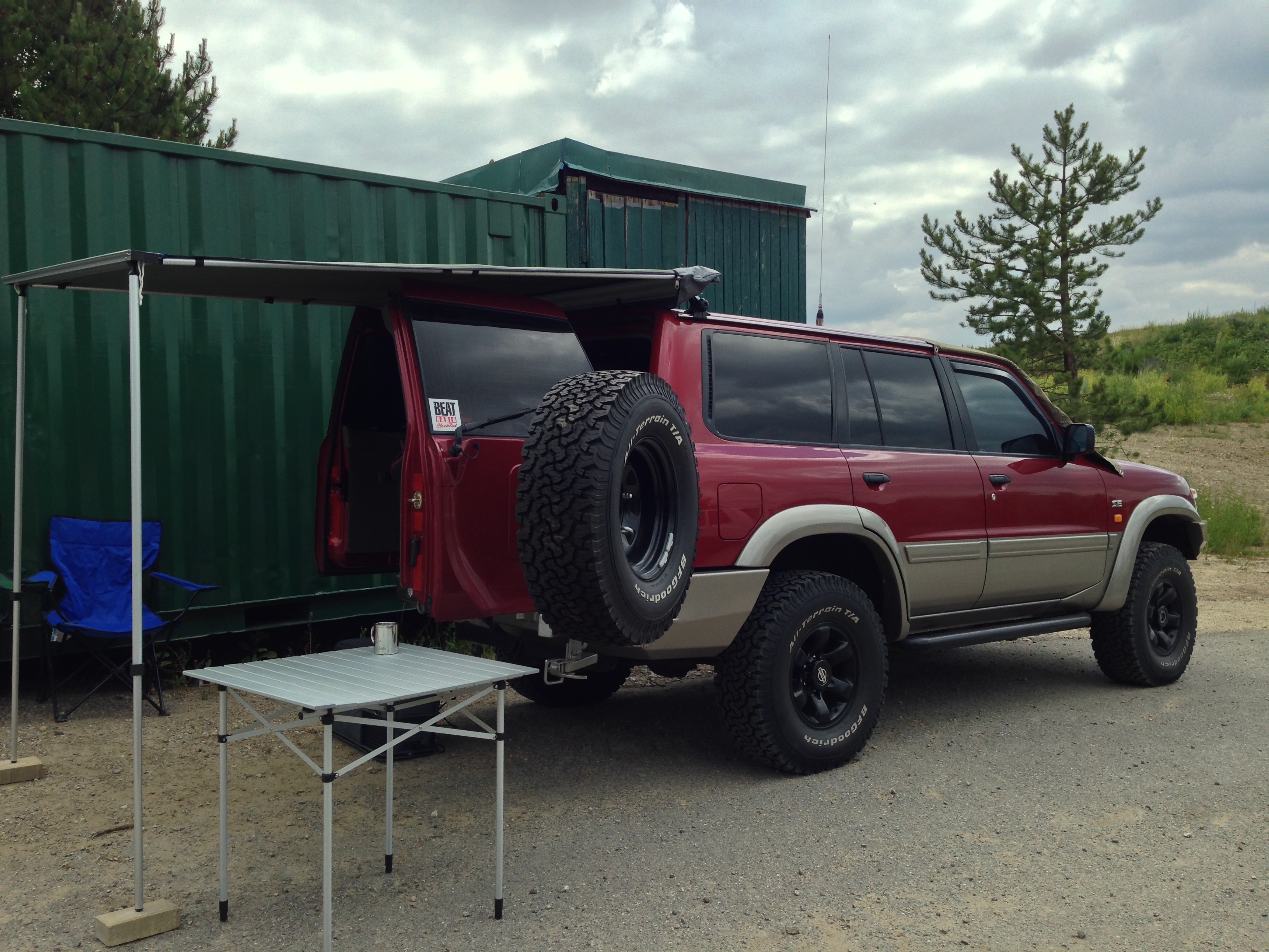 Prodám 1:1 Nissan Patrol Y61 dlouhý, perfektní stav - Fórum o RC truck ...